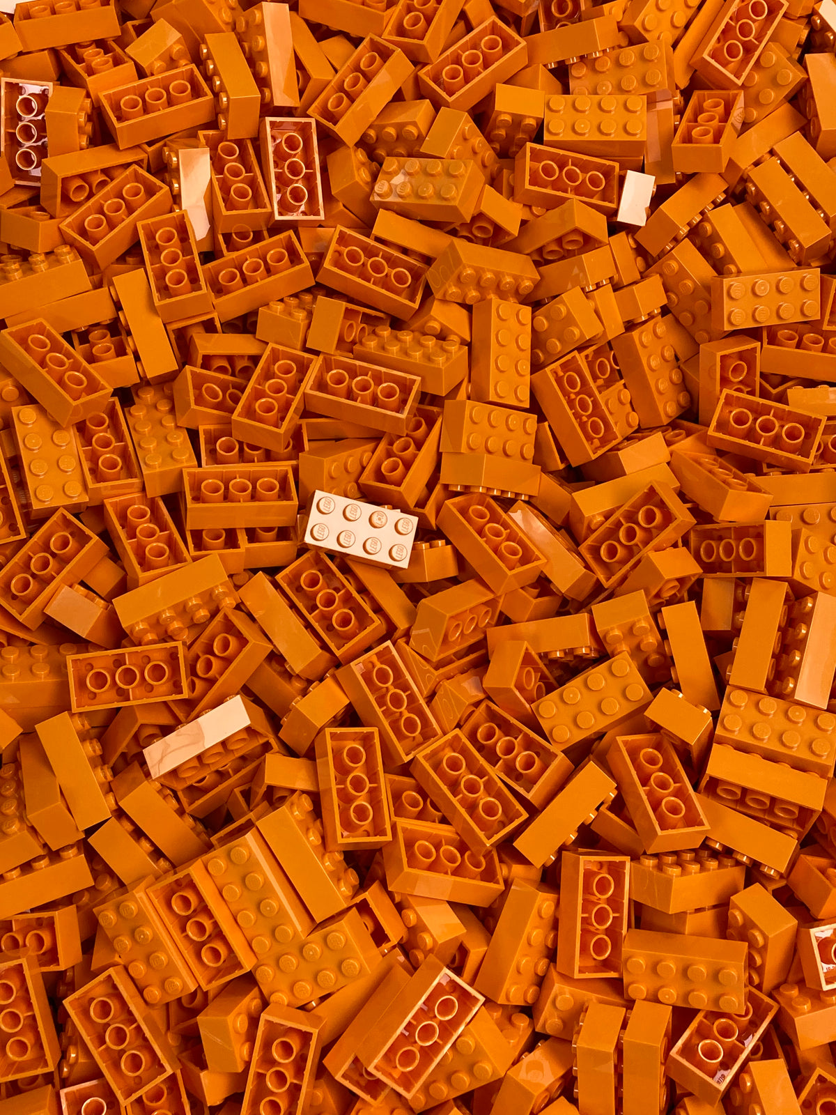 200 x Orange LEGO® 2x4 Bricks — Brick Bin