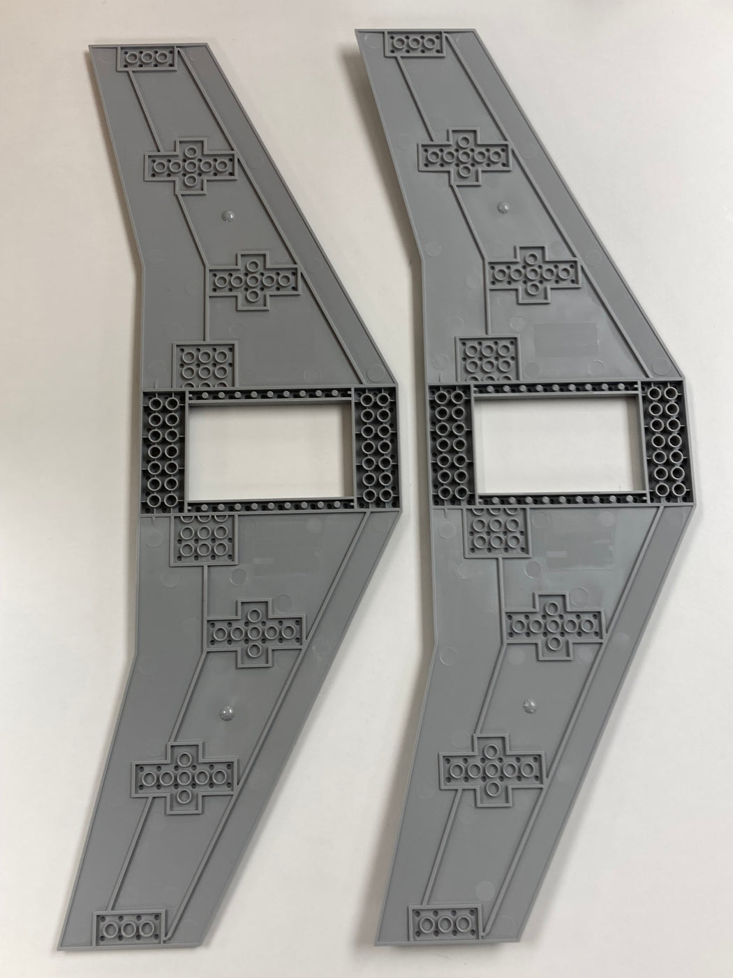 2 x Light Bluish Grey LEGO® Plane Wings — Brick Bin