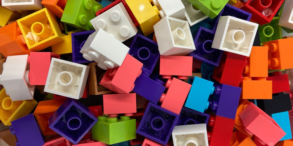 200 x Mixed LEGO® 2x2 Bricks — Brick Bin